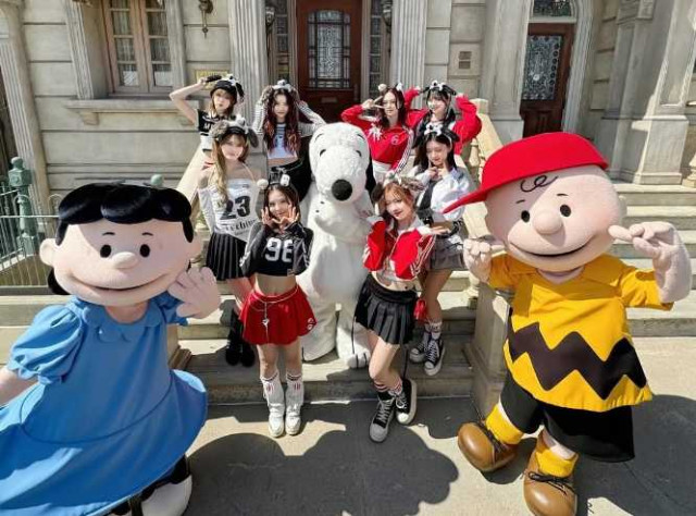 NiziU、USJでライブ開催！青空の下でファンと大盛り上がり『最高ステージをありがとう』『青空の下で見るNiziUは輝きまくってた』（DailyNewsOnline）｜dメニューニュース ...