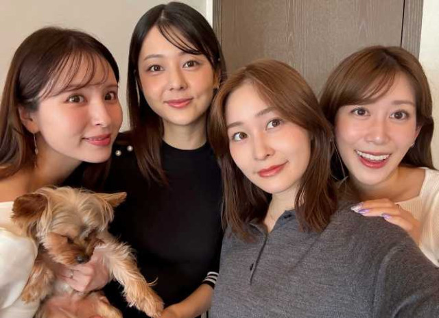 元NHK・中川安奈アナ、アナ仲間と集合写真「美人アナ4人が奇跡の再会」（DailyNewsOnline）｜dメニューニュース（NTTドコモ）