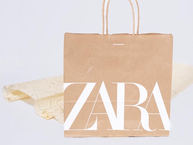 「あの人ステキ」一目置かれそう！【ZARA】40・50代に似合う♡「上品ケープ」（ftn-fashion trend news-）｜dメニューニュース（NTTドコモ）