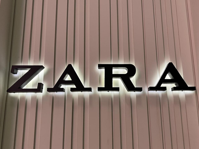 バサッと羽織るだけ！【ZARA】40・50代のオシャレ見え！「上品ベスト」（ftn-fashion trend news-）｜dメニューニュース（NTTドコモ）