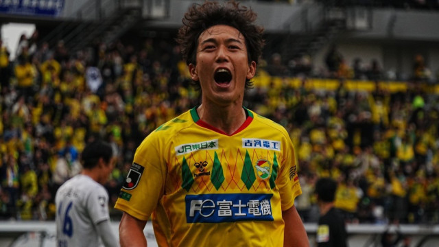 ジェフユナイテッド千葉FW石川大地がJ1昇格POへ「もっと点を取れる」二桁得点コンビで打倒RB大宮（Qoly）｜dメニューニュース（NTTドコモ）