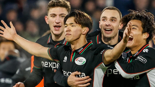 NEC塩貝健人、日本人対決でスーパーゴールを含む2得点！「あんな爆発力とスピードのあるストライカーは見たことない」と同僚脱帽（Qoly）｜dメニューニュース（NTTドコモ）