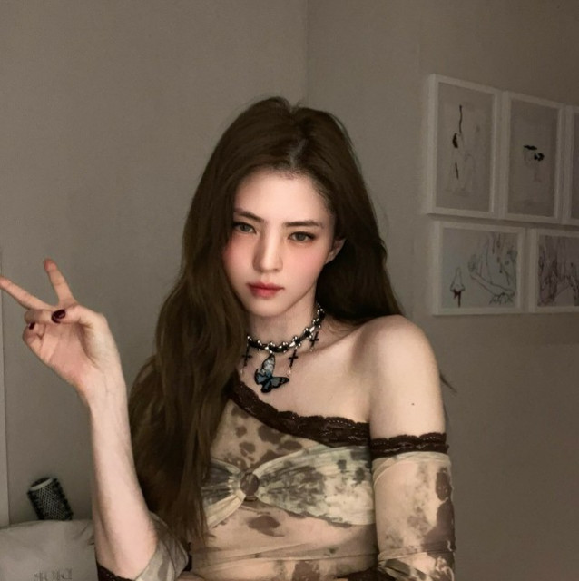 女優ハン・ソヒ、致命的なオフショルダー…魅惑的な清純セクシービジュアル（WoW!Korea）｜dメニューニュース（NTTドコモ）